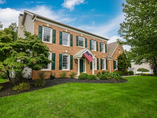 DREW FERRARA-RE/MAX TOTAL - Updated July 2025 - 19 Photos - 73 E Afton ...