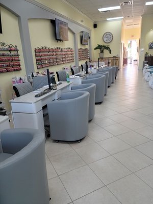 DN NAILS AND SPA - 13 Photos & 37 Reviews - 13240 Tamiami Trl N, Naples ...