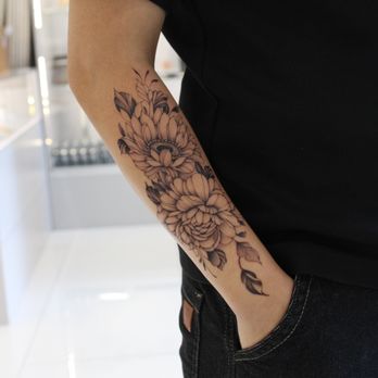 BARON ART TATTOO & PIERCING STUDIO - 935 Photos & 658 Reviews - 4501 E ...