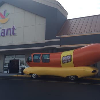GIANT - Updated December 2025 - 18 Photos & 32 Reviews - 1649 Crofton ...