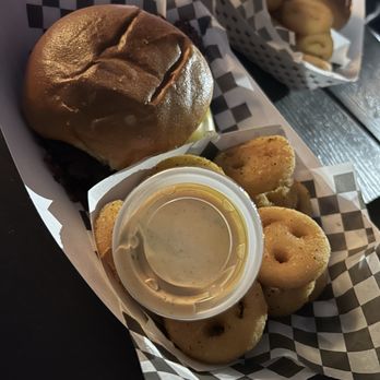 SMILEYS BURGER CLUB - Updated June 2025 - 96 Photos & 59 Reviews - 310 ...