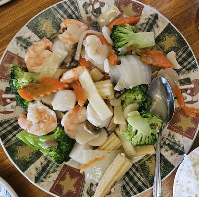 DING HOW - Updated May 2025 - 25 Photos & 52 Reviews - 12236 Tullamore ...