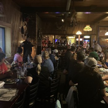 SHOT TOWER INN - Updated December 2025 - 118 Photos & 122 Reviews - 390 ...