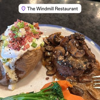 THE WINDMILL - Updated August 2025 - 77 Photos & 175 Reviews - 1501 N ...