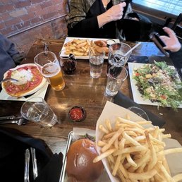 TAPPED - TAPHOUSE & KITCHEN - 136 Photos & 242 Reviews - 210 S Main St ...