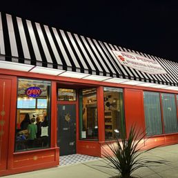 RED PEPPER PIZZERIA & PASTA - SULTAN - Updated December 2025 - 62 ...