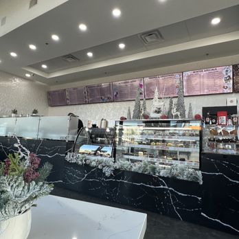 DAILY DRIP COFFEE & DESSERTS - Updated April 2024 - 139 Photos & 42 ...