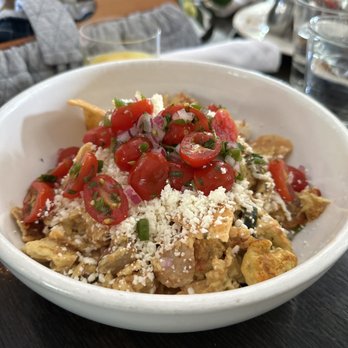 ENCINA - Updated October 2024 - 262 Photos & 131 Reviews - 614 W Davis ...