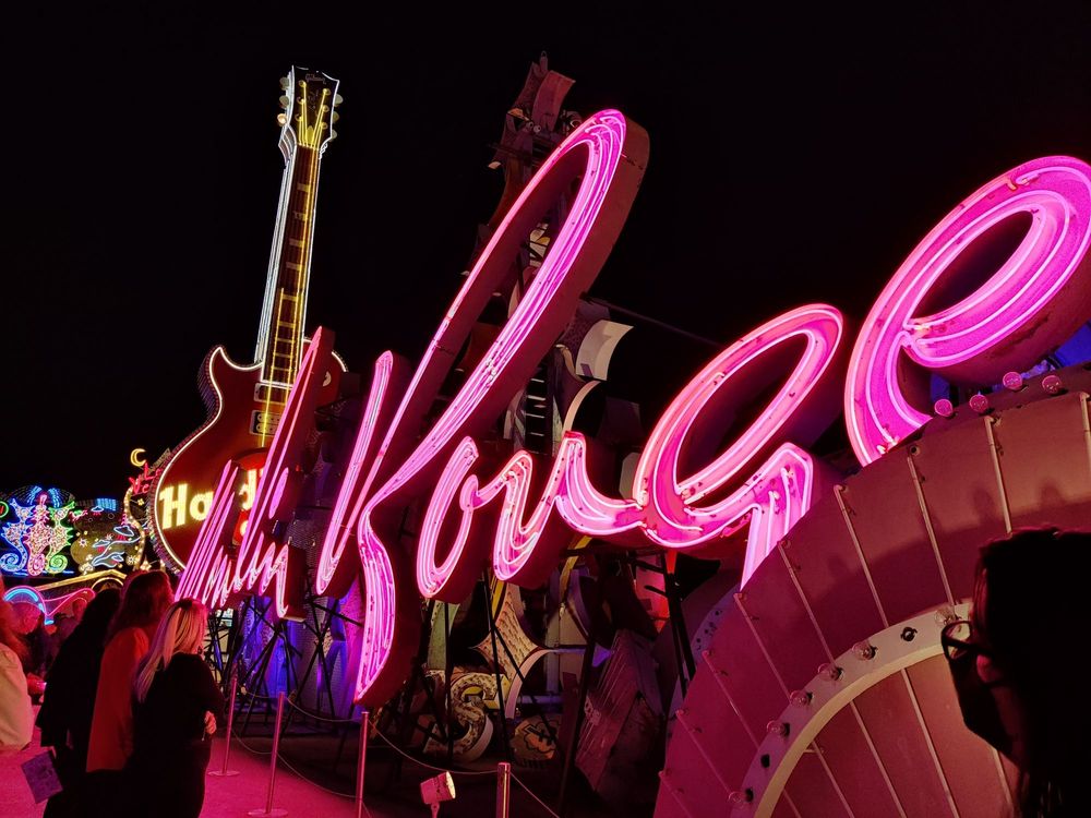 THE NEON MUSEUM - 8218 Photos & 1866 Reviews - 770 North Las Vegas Blvd ...