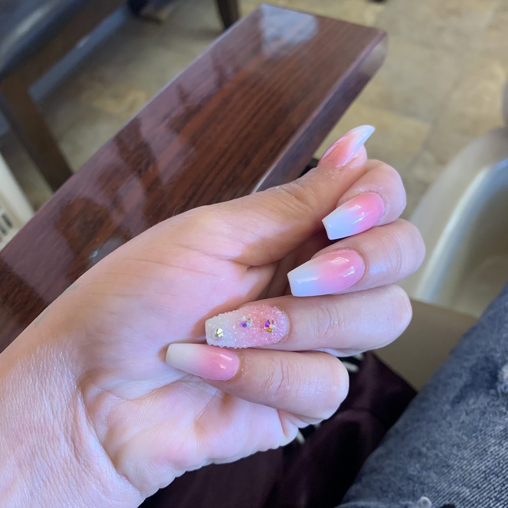 JUST NAILS - Updated August 2025 - 1004 Constitution Rd, Pueblo ...