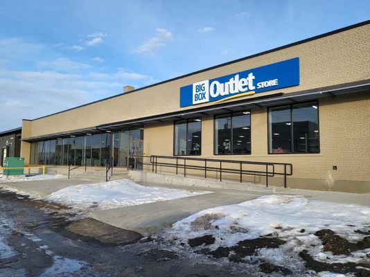 BIG BOX OUTLET STORE - Updated November 2025 - 22 Photos - 11311 - 120 ...