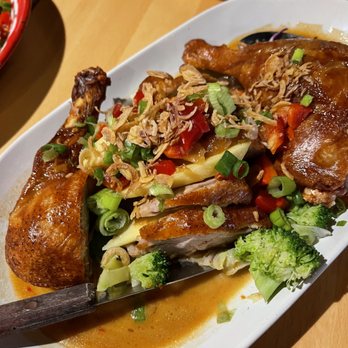 RATCHADA THAI & LAOS CUISINE - Updated June 2024 - 457 Photos & 355 ...