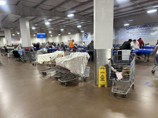 GOODWILL - Updated December 2025 - 18 Photos & 47 Reviews - 1750 ...