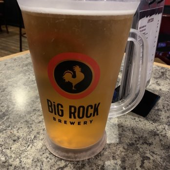 MUG SHOTZ SPORTS BAR & GRILL - Updated January 2026 - 62 Photos & 63 ...