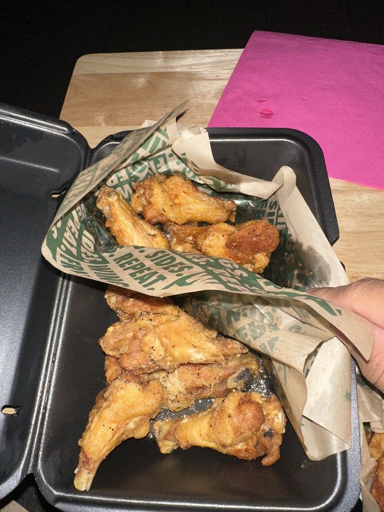 WINGSTOP - Updated June 2025 - 1560 S Lewis St, Anaheim, California ...