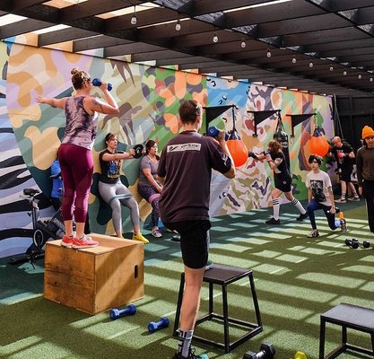 EVERYBODY - Updated December 2025 - 70 Photos & 84 Reviews - 1845 N San ...