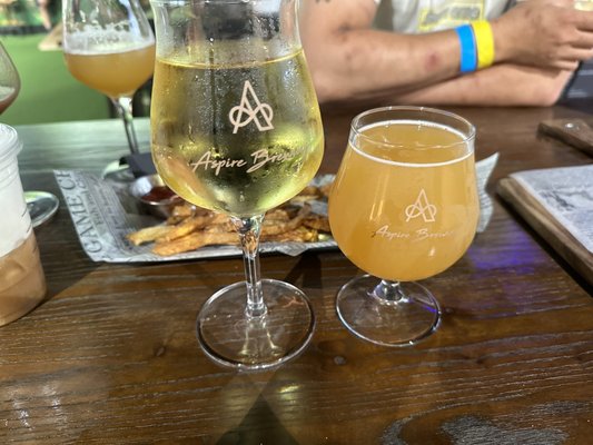 ASPIRE BREWING - 31 Photos & 26 Reviews - 600 N. Galleria Dr ...