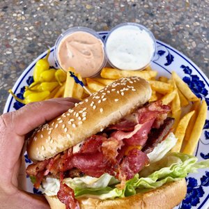 TAM’S BURGERS NO 23 - 26 Photos & 60 Reviews - 303 N Alameda St ...