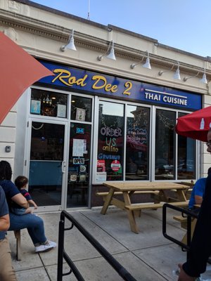 ROD THAI FAMILY TASTE - 378 Photos & 447 Reviews - Thai - 94 ...