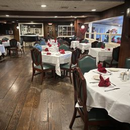 THE SMITHVILLE INN - Updated December 2025 - 237 Photos & 282 Reviews ...