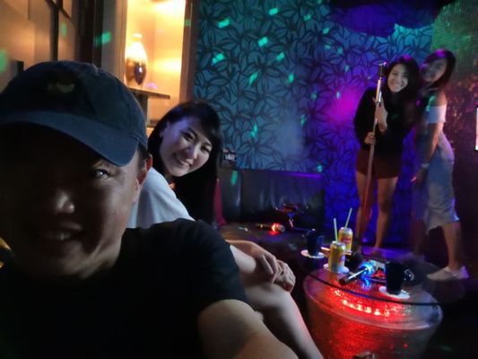 CASH STUDIO FAMILY KARAOKE BOX - Updated April 2025 - 18 Photos - 5 ...