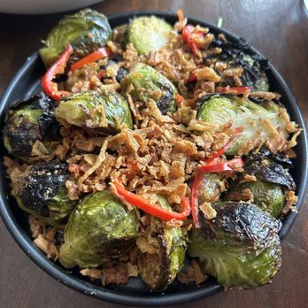 MICHAEL’S GENUINE FOOD & DRINK - 2694 Photos & 1930 Reviews - 130 NE ...