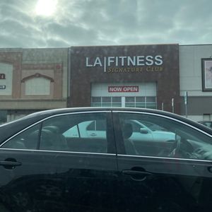 LA FITNESS - 24 Photos & 34 Reviews - 345 Rockaway Tpke, Lawrence, New ...