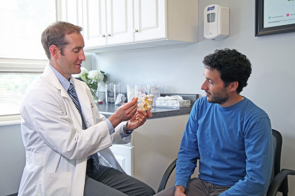 PROGRESSIVE SPINE & SPORTS MEDICINE - 20 Photos - 385 South Maple Ave ...