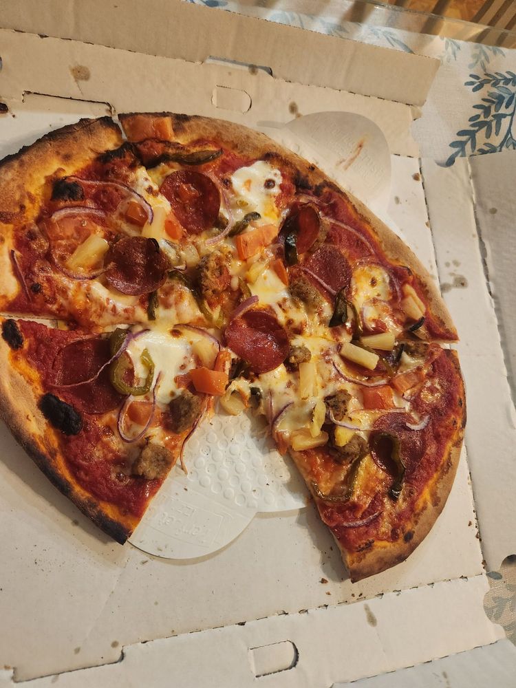 CHRISTIANOS PIZZA - Updated January 2026 - 24 Photos & 36 Real Reviews ...