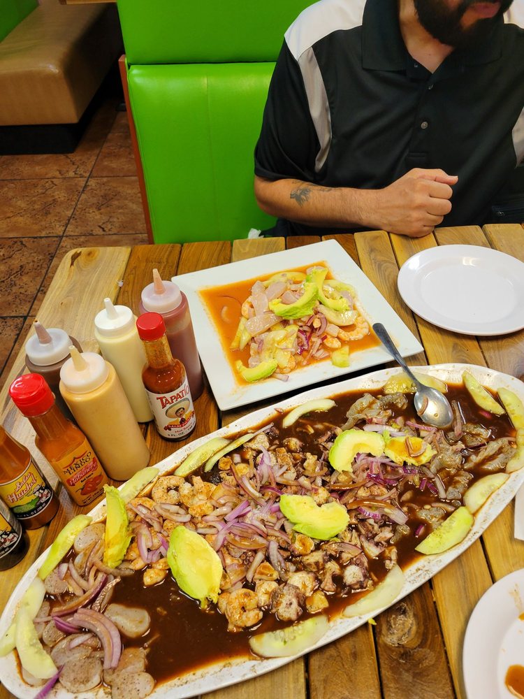 CANELO’S MARISCOS & BEER - 64 Photos & 33 Reviews - 2250 E Tropicana ...