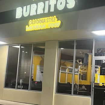 LOS BURRITOS - Updated April 2025 - 70 Photos & 111 Reviews - 2006 N Ws ...