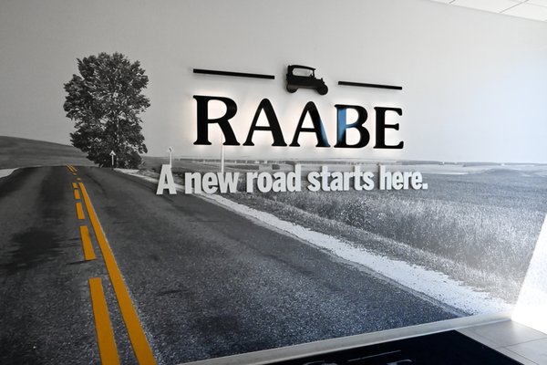 RAABE FORD LINCOLN - Updated August 2025 - 17 Photos - 11260 Elida Rd ...