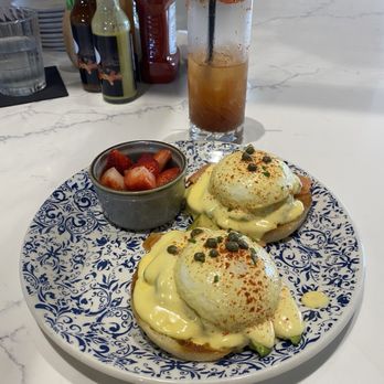 EGG REPUBLIC - Updated February 2025 - 111 Photos & 110 Reviews - 511 Chancellor Dr, Bloomington ...