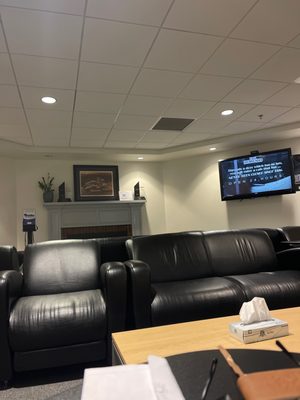 BANKS CHEVROLET CADILLAC BUICK GMC - Updated July 2025 - 25 Photos ...