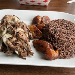 CAFÉ PINAR - Updated November 2025 - 225 Photos & 232 Reviews - 730 W ...