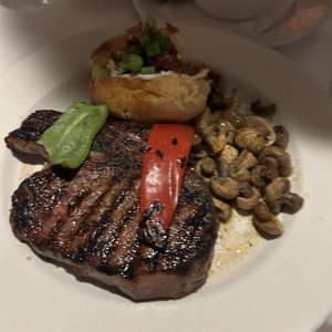 BAR GIGI - Updated March 2025 - 336 9th Avenue NE, Calgary, Alberta ...