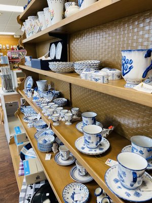VANDER VEEN’S THE DUTCH STORE - Updated September 2025 - 30 Photos & 42 ...
