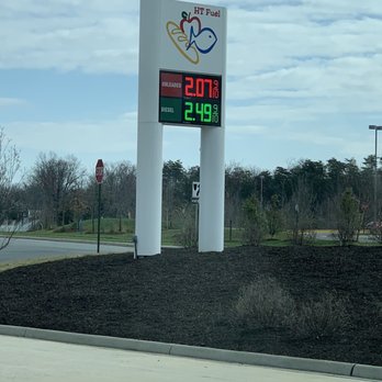 HARRIS TEETER FUEL CENTER - Updated October 2025 - 18 Photos - 24441 ...