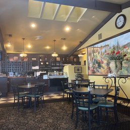 LA CUCINA ITALIAN EATERY - Updated August 2024 - 442 Photos & 455 ...