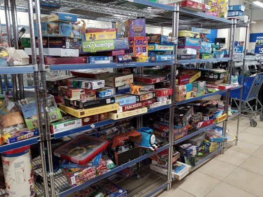 GOODWILL - Updated October 2025 - 53 Photos & 16 Reviews - 65 Palomba ...