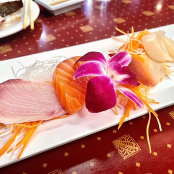 YI SUSHI BISTRO - Updated October 2025 - 495 Photos & 393 Reviews ...