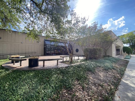 SPRING BRANCH MEMORIAL BRANCH LIBRARY - Updated November 2025 - 28 ...