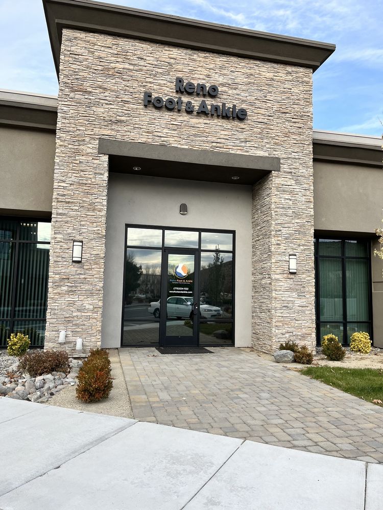 ARAMINI MICHAEL DPM - Updated March 2025 - 31 Reviews - 5435 Reno ...