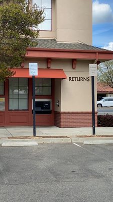 SACRAMENTO PUBLIC LIBRARY - ELK GROVE - Updated December 2025 - 35 ...