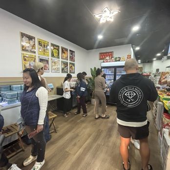 UNU CAFE - Updated April 2025 - 717 Photos & 238 Reviews - 9950 Bolsa ...