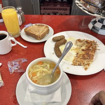 CHIT CHAT DINER - Updated April 2025 - 917 Photos & 894 Reviews - 515 ...