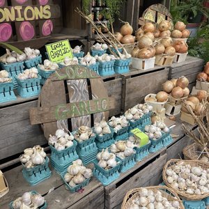 WALLKILL VIEW FARM MARKET - Updated July 2025 - 105 Photos & 44 Reviews ...