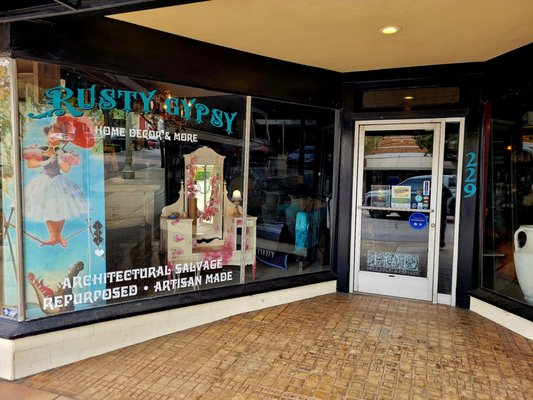 RUSTY GYPSY - Updated August 2025 - 27 Photos & 13 Reviews - 229 N 2nd ...