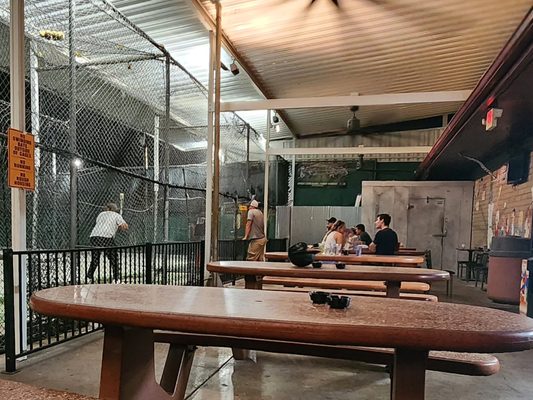 THE DUGOUT SPORTS BAR & GRILL - Updated August 2025 - 35 Photos & 11 ...