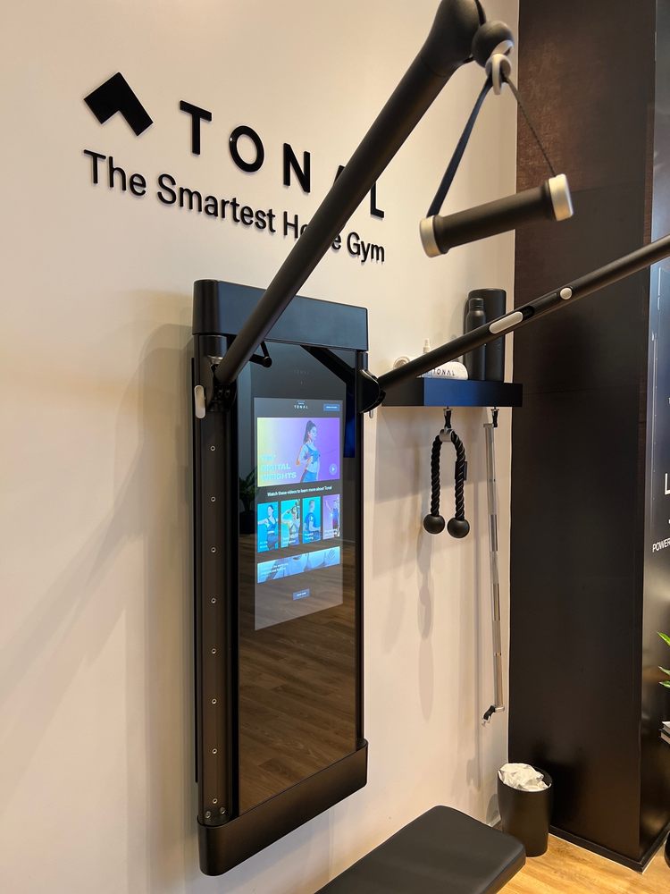 TONAL SPORTS A - 881 Alma Real Dr, Pacific Palisades, California ...